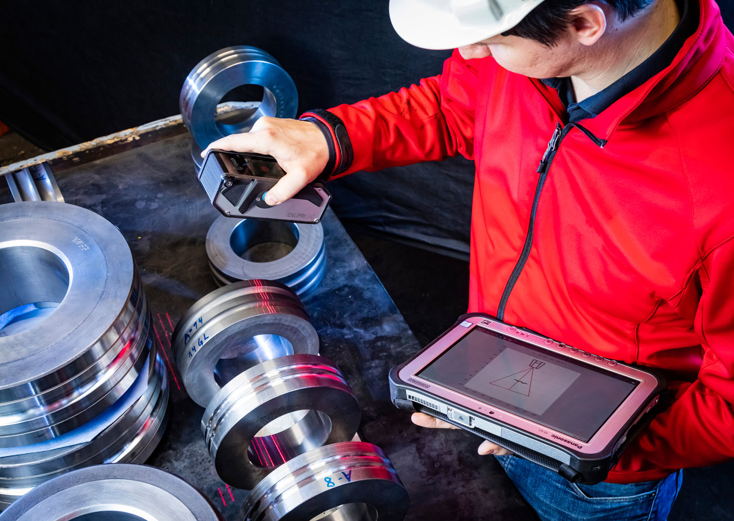 CALIPRI C42 roll gap measurement - Hexagon